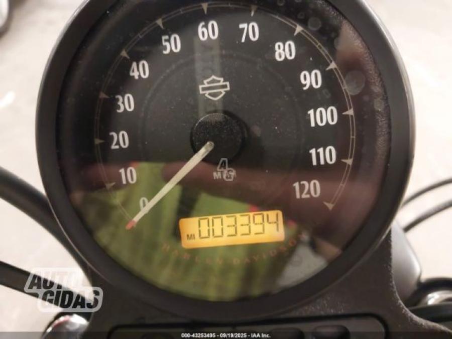 Black Harley-Davidson XL 0 in Klaipeda, with an engine capacity of 0.00 L and mileage of 0 thousand km for 4175 €, photo 8 on AUTOMOTO.COM.LV