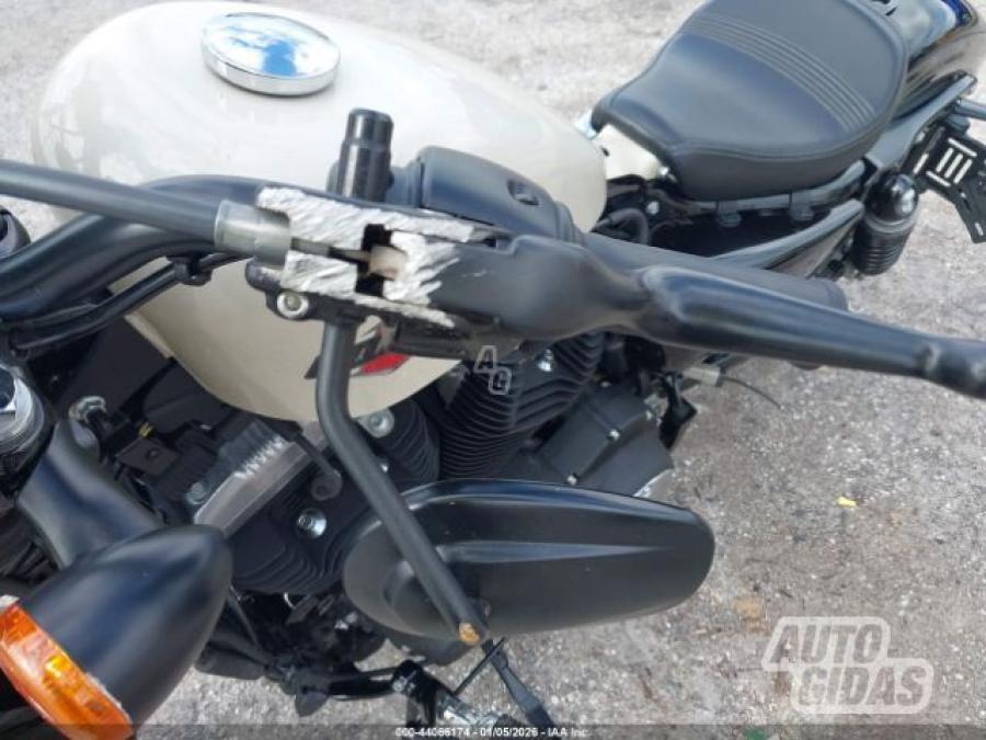 Black Harley-Davidson XL 0 in Klaipeda, with an engine capacity of 0.00 L and mileage of 0 thousand km for 7000 €, photo 15 on AUTOMOTO.COM.LV