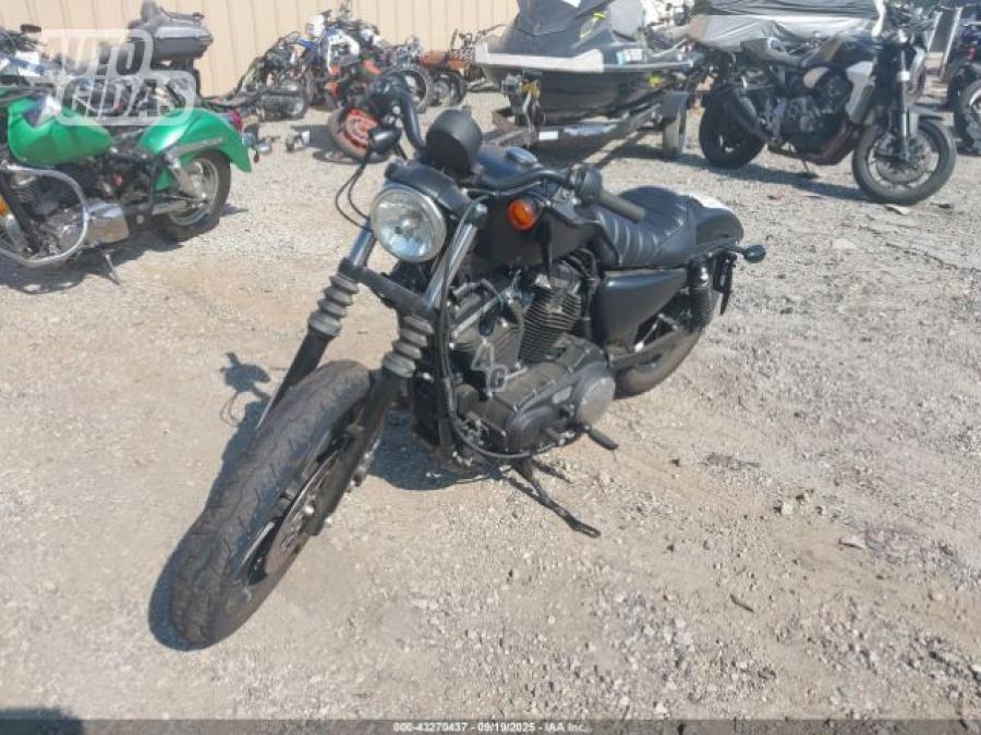 Black Harley-Davidson XL 0 in Klaipeda, with an engine capacity of 0.00 L and mileage of 0 thousand km for 2500 €, photo 3 on AUTOMOTO.COM.LV