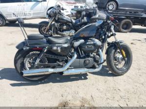 Black Harley-Davidson XL 2015 in Klaipeda, with an engine capacity of 1.20 L and mileage of 0 thousand km for 2800 €, photo 12 on AUTOMOTO.COM.LV