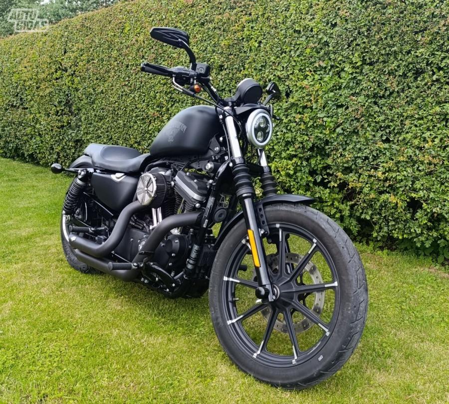 Melns Harley-Davidson XL 2016 Šauļi, ar dzinēja tilpumu 0.88 L un nobraukumu 13 tūkst. km par 5300 €, foto 1 vietnē AUTOMOTO.COM.LV
