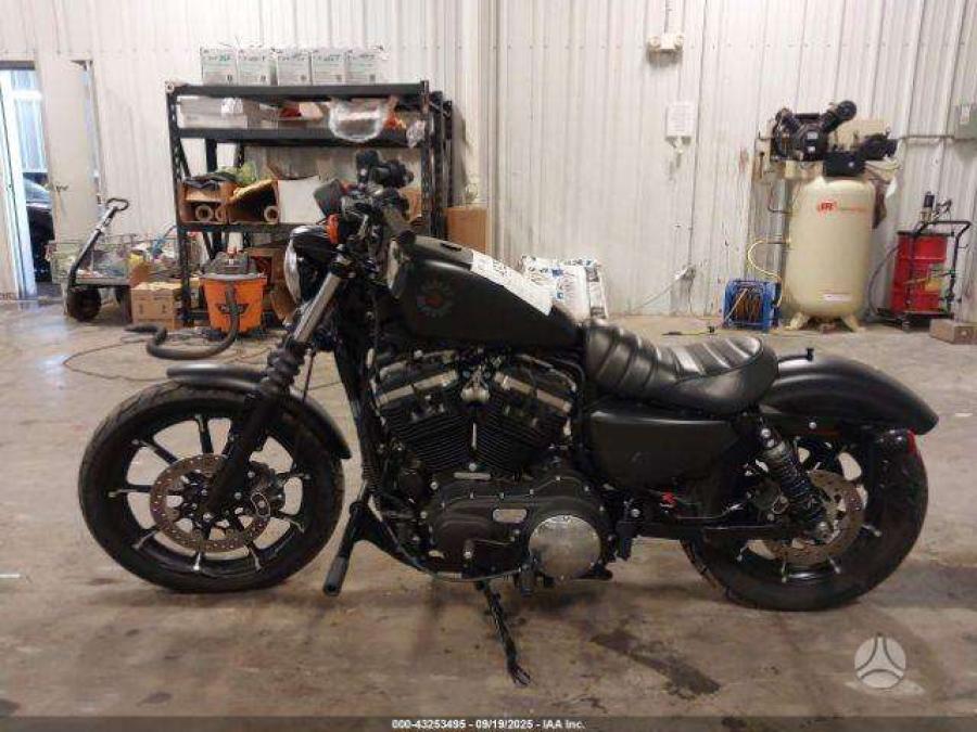 Melns Harley-Davidson XL 2019 Klaipėda, ar dzinēja tilpumu 0.88 L un nobraukumu 5 tūkst. km par 4175 €, foto 12 vietnē AUTOMOTO.COM.LV