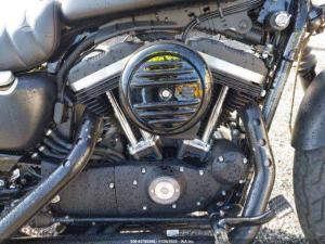 Black Harley-Davidson XL 2019 in Klaipeda, with an engine capacity of 0.88 L and mileage of 2 thousand km for 2000 €, photo 8 on AUTOMOTO.COM.LV