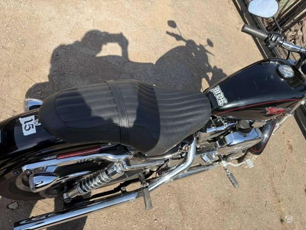 Harley-Davidson XL 2001 in Siauliai, with an engine capacity of 1.20 L and mileage of 28 thousand km for 2700 €, photo 6 on AUTOMOTO.COM.LV