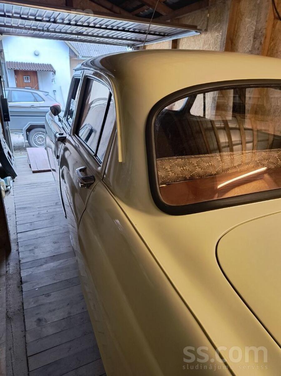 Brown HAZ 21 Volga 1960 in Valmiera, with an engine capacity of 2.40 L and mileage of 32 thousand km for 5100 €, photo 8 on AUTOMOTO.COM.LV