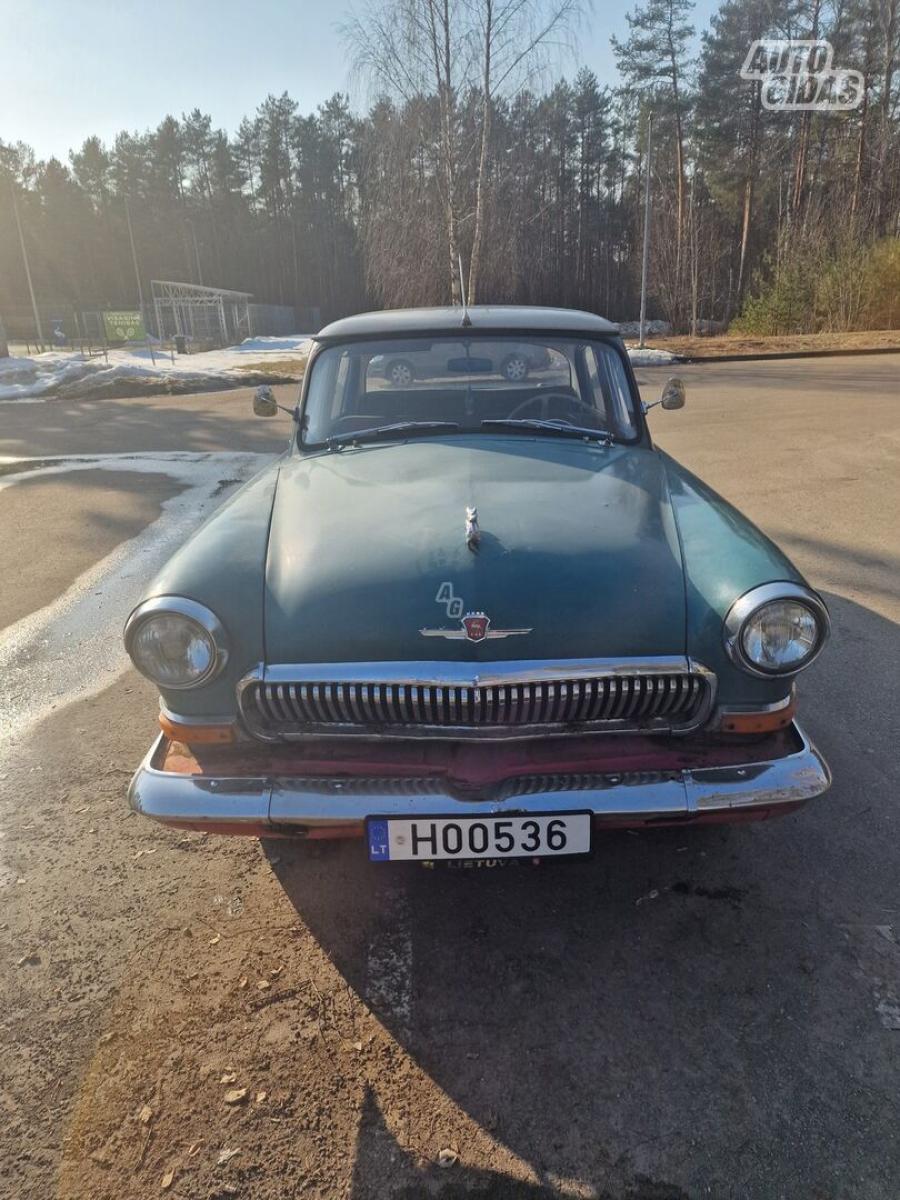Green HAZ 21 Volga 1963 in Visaginas, with an engine capacity of 2.40 L and mileage of 3 thousand km for 6000 €, photo 2 on AUTOMOTO.COM.LV
