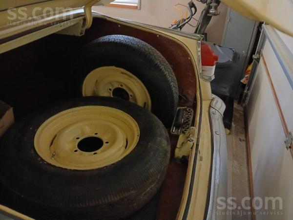 Белый ГАЗ 21 Волга 1965 в Елгава, объемом двигателя 2.40 л и пробегом 60 тыс. км за 6250 €, фото 4 на AUTOMOTO.COM.LV