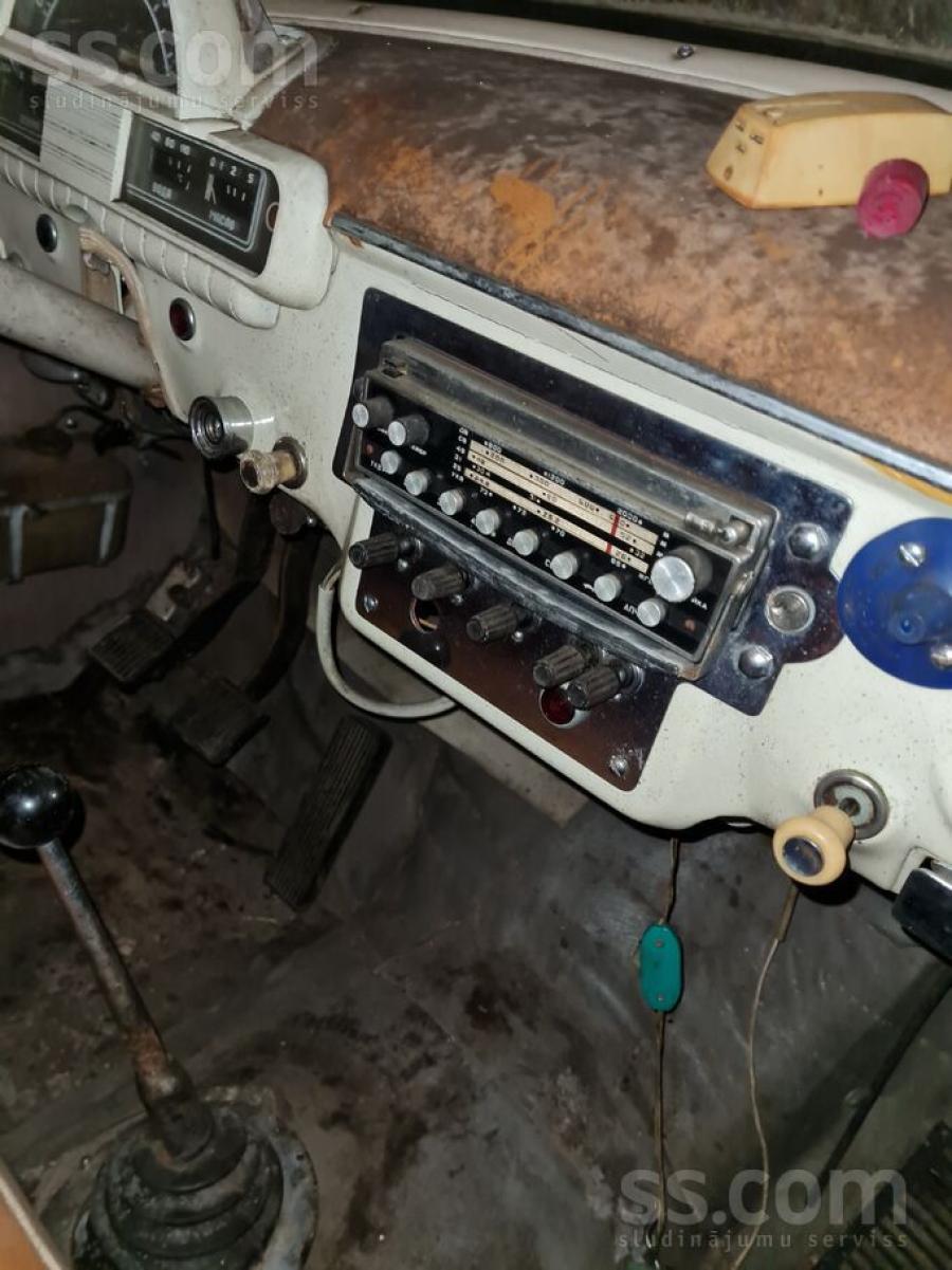 Белый ГАЗ 21 Волга 1968 в Тукумс, объемом двигателя 2.50 л и пробегом 200 тыс. км за 1200 €, фото 7 на AUTOMOTO.COM.LV