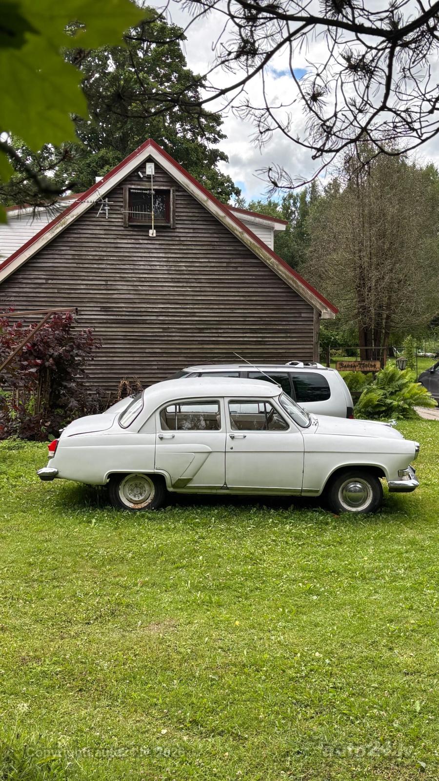 White HAZ 21 Volga 1969 in Tallinn, with an engine capacity of 2.40 L and mileage of 39 thousand km for 5500 €, photo 1 on AUTOMOTO.COM.LV