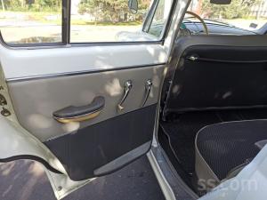 White HAZ 21 Volga 1970 in Riga, with an engine capacity of 2.50 L and mileage of 65 thousand km for 15000 €, photo 16 on AUTOMOTO.COM.LV