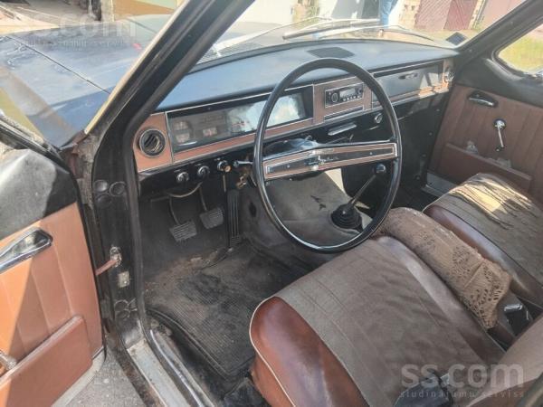 Black HAZ 24 1975 in Liepaja, with an engine capacity of 2.40 L and mileage of 98 thousand km for 2500 €, photo 10 on AUTOMOTO.COM.LV
