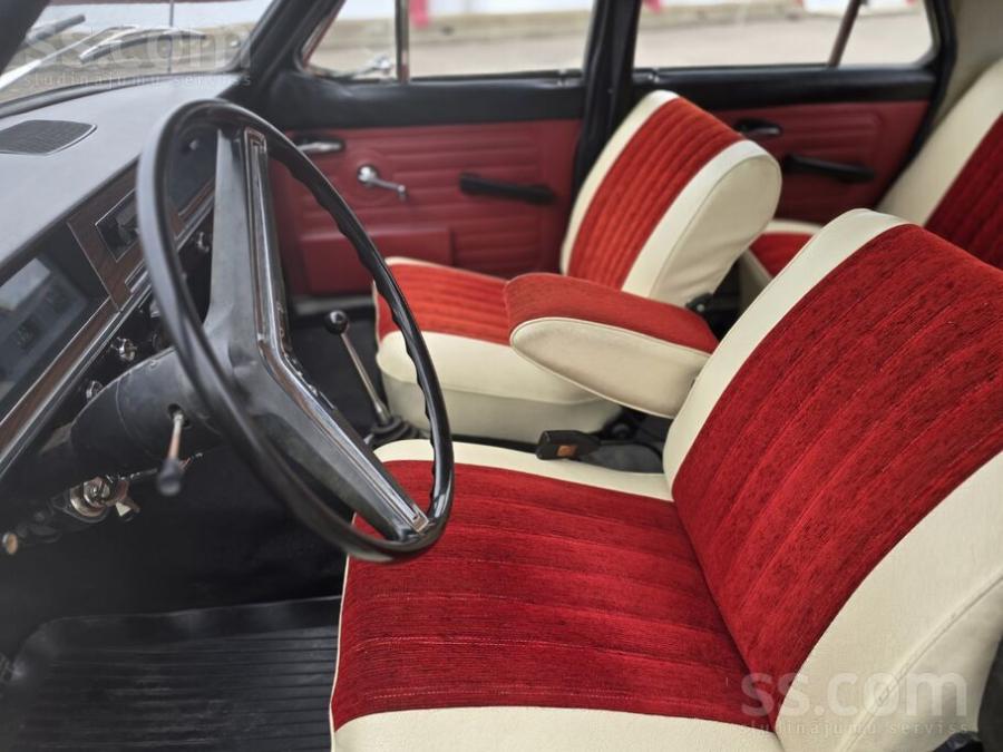 Melns HAZ 24 1977 Ventspils, ar dzinēja tilpumu 2.10 L un nobraukumu 67 tūkst. km par 3900 €, foto 15 vietnē AUTOMOTO.COM.LV