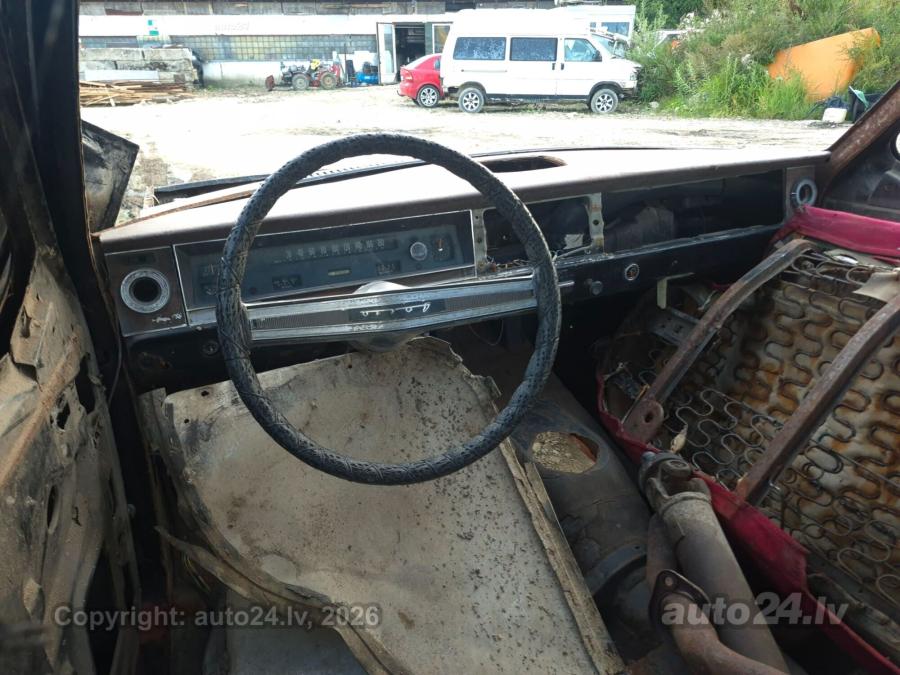 Черный ГАЗ 24 1980 в Пярну, объемом двигателя 2.40 л и пробегом 0 тыс. км за 450 €, фото 3 на AUTOMOTO.COM.LV