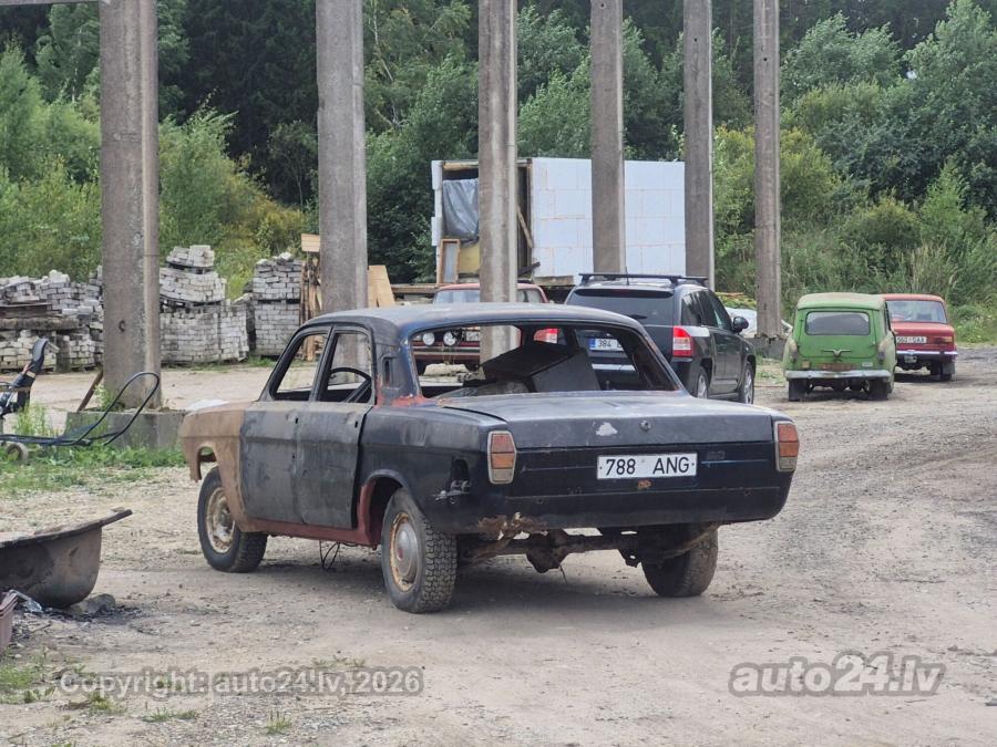 Черный ГАЗ 24 1980 в Пярну, объемом двигателя 2.40 л и пробегом 0 тыс. км за 450 €, фото 7 на AUTOMOTO.COM.LV