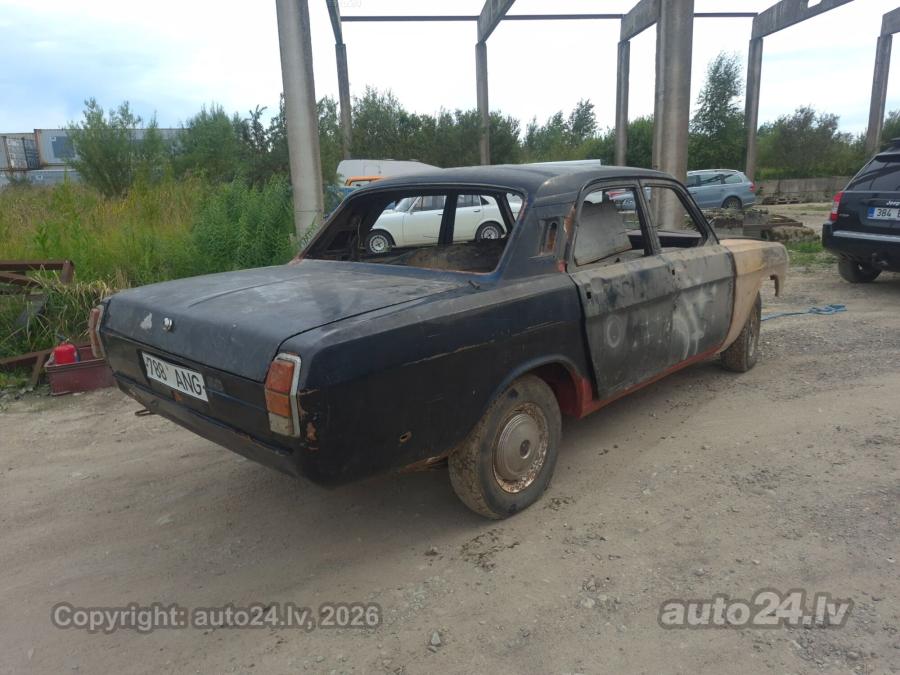 Черный ГАЗ 24 1980 в Пярну, объемом двигателя 2.40 л и пробегом 0 тыс. км за 450 €, фото 8 на AUTOMOTO.COM.LV