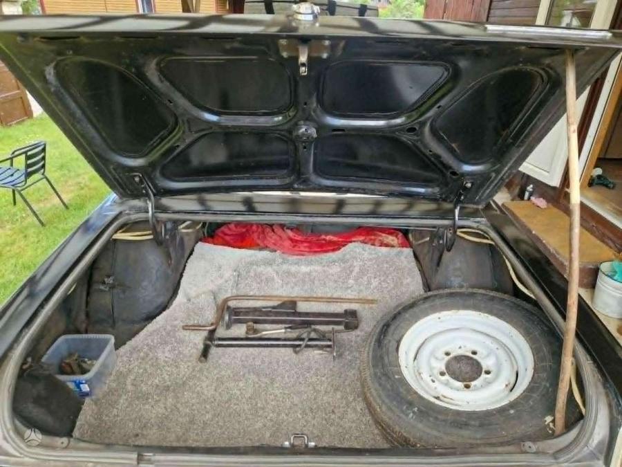 Melns HAZ 24 1985 Kauņa, ar dzinēja tilpumu 2.45 L un nobraukumu 210 tūkst. km par 3600 €, foto 11 vietnē AUTOMOTO.COM.LV