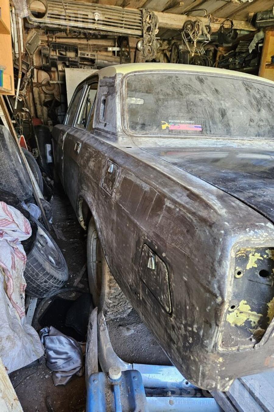 Melns HAZ 24 1990 Krāslava, ar dzinēja tilpumu 2.50 L un nobraukumu 150 tūkst. km par 1300 €, foto 3 vietnē AUTOMOTO.COM.LV