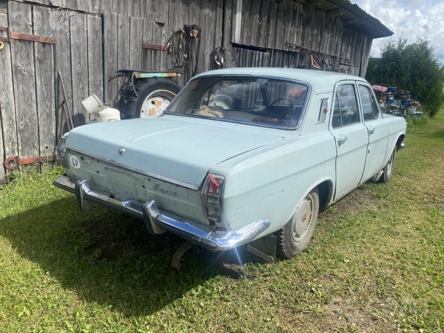 Синий ГАЗ 24 1976 в Цесис, объемом двигателя 2.40 л и пробегом 275 тыс. км за 750 €, фото 3 на AUTOMOTO.COM.LV