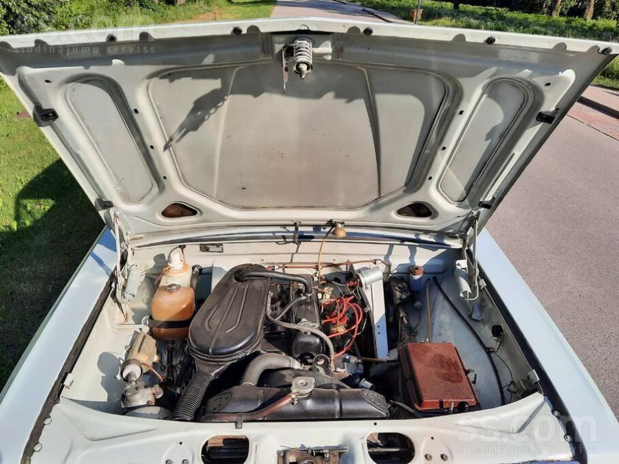 Pelēks HAZ 24 1984 Rīga, ar dzinēja tilpumu 2.40 L un nobraukumu 62 tūkst. km par 17200 €, foto 13 vietnē AUTOMOTO.COM.LV