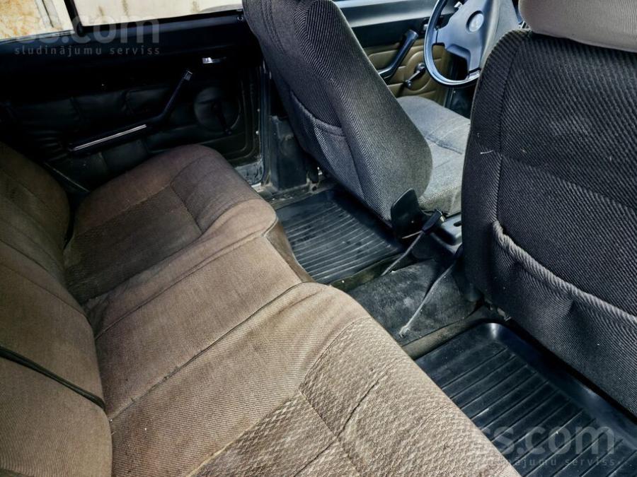 Grey HAZ 24 1988 in Riga, with an engine capacity of 2.40 L and mileage of 27 thousand km for 2490 €, photo 20 on AUTOMOTO.COM.LV