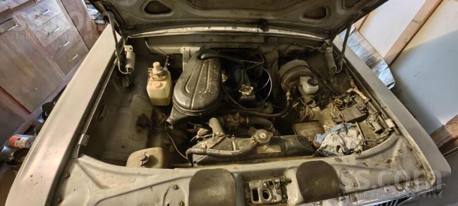 Grey HAZ 24 1990 in Riga, with an engine capacity of 2.40 L and mileage of 53 thousand km for 3500 €, photo 5 on AUTOMOTO.COM.LV