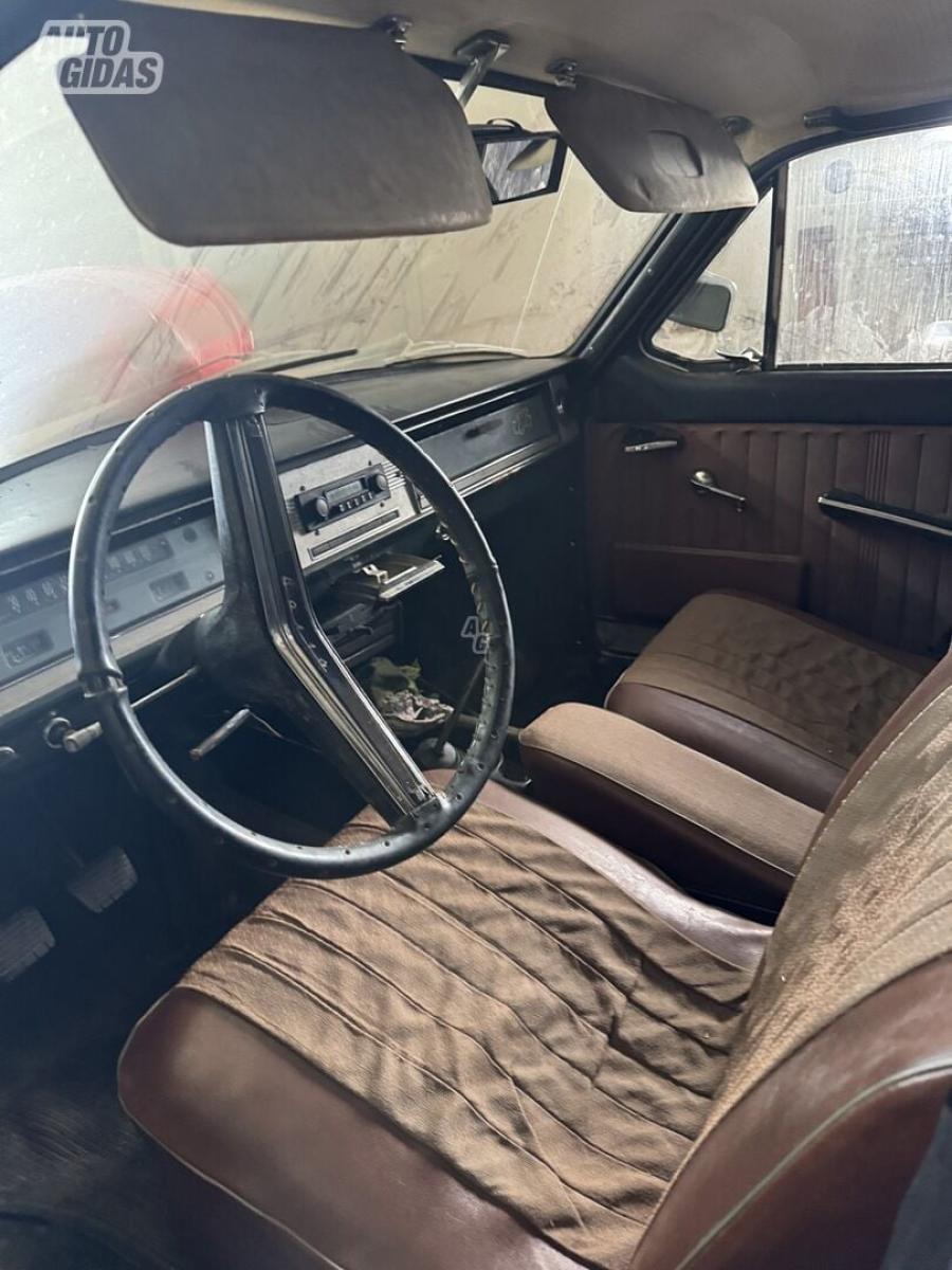 HAZ 24 1972 in Utena, with an engine capacity of 2.40 L and mileage of 12 thousand km for 1500 €, photo 7 on AUTOMOTO.COM.LV