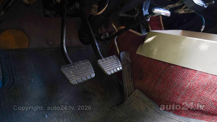 HAZ 24 1982 Pērnava, ar dzinēja tilpumu 2.40 L un nobraukumu 17 tūkst. km par 9200 €, foto 21 vietnē AUTOMOTO.COM.LV