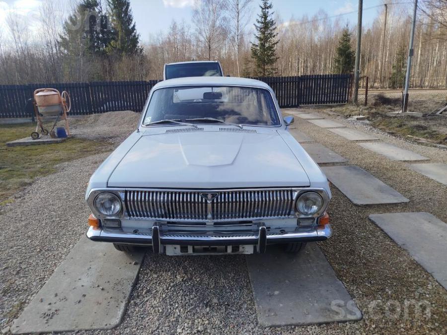 Белый ГАЗ 24 1983 в Огре, объемом двигателя 2.40 л и пробегом 80 тыс. км за 5000 €, фото 6 на AUTOMOTO.COM.LV