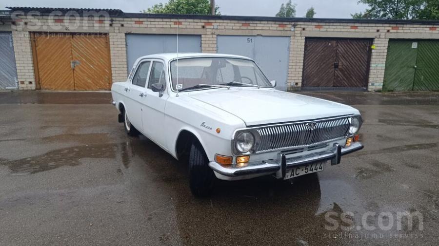 Balts HAZ 24 1983 Rīga, ar dzinēja tilpumu 2.40 L un nobraukumu 54 tūkst. km par 7555 €, foto 1 vietnē AUTOMOTO.COM.LV