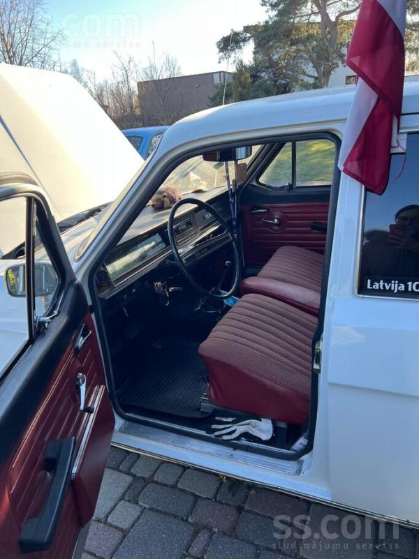 White HAZ 24 1984 in Riga, with an engine capacity of 2.40 L and mileage of 0 thousand km for 10000 €, photo 7 on AUTOMOTO.COM.LV