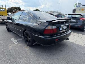 Melns Honda Accord 1998 Viļņa, ar dzinēja tilpumu 2.16 L un nobraukumu 293 tūkst. km par 750 €, foto 5 vietnē AUTOMOTO.COM.LV