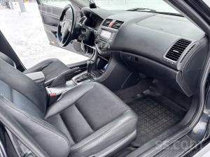 Melns Honda Accord 2003 Rīga, ar dzinēja tilpumu 2.40 L un nobraukumu 320 tūkst. km par 2200 €, foto 6 vietnē AUTOMOTO.COM.LV
