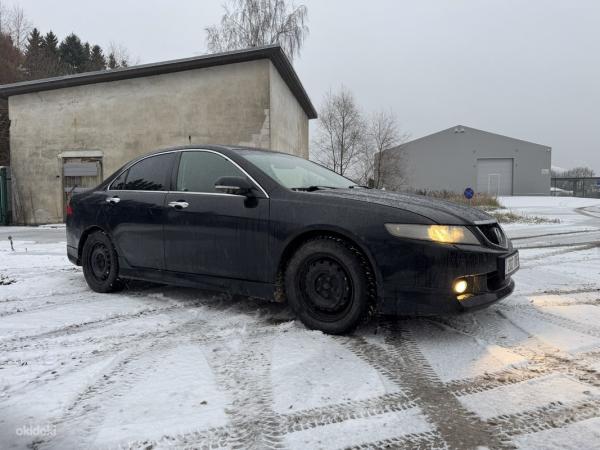Черный Хонда Аккорд 2005 в Таллин, объемом двигателя 2.00 л и пробегом 275 тыс. км за 750 €, фото 11 на AUTOMOTO.COM.LV