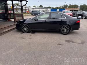 Melns Honda Accord 2005 Rīga, ar dzinēja tilpumu 2.40 L un nobraukumu 355 tūkst. km par 790 €, foto 5 vietnē AUTOMOTO.COM.LV