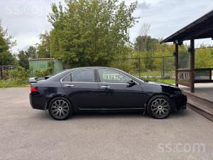 Melns Honda Accord 2005 Rīga, ar dzinēja tilpumu 2.40 L un nobraukumu 355 tūkst. km par 790 €, foto 6 vietnē AUTOMOTO.COM.LV