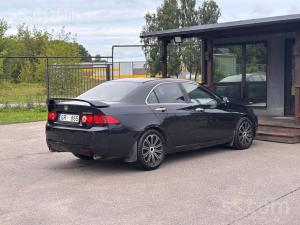 Melns Honda Accord 2005 Rīga, ar dzinēja tilpumu 2.40 L un nobraukumu 355 tūkst. km par 790 €, foto 7 vietnē AUTOMOTO.COM.LV