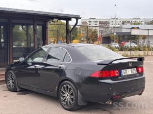 Melns Honda Accord 2005 Rīga, ar dzinēja tilpumu 2.40 L un nobraukumu 355 tūkst. km par 790 €, foto 8 vietnē AUTOMOTO.COM.LV