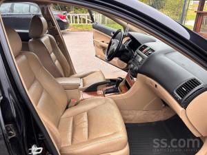 Melns Honda Accord 2005 Rīga, ar dzinēja tilpumu 2.40 L un nobraukumu 355 tūkst. km par 790 €, foto 14 vietnē AUTOMOTO.COM.LV