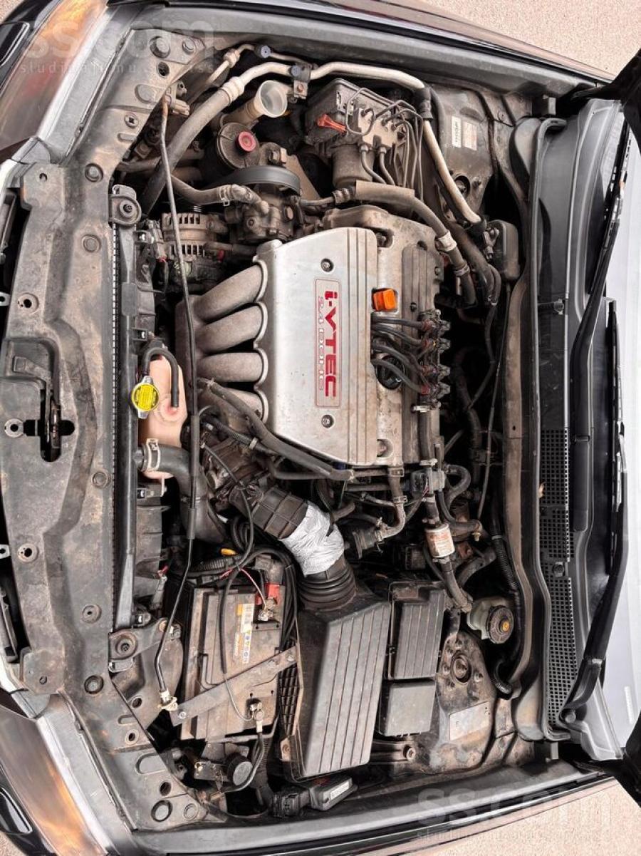 Melns Honda Accord 2005 Rīga, ar dzinēja tilpumu 2.40 L un nobraukumu 355 tūkst. km par 790 €, foto 19 vietnē AUTOMOTO.COM.LV