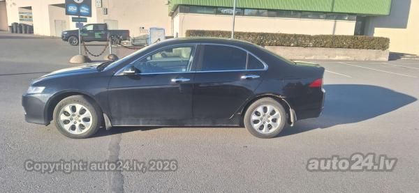Melns Honda Accord 2006 Tallina, ar dzinēja tilpumu 2.20 L un nobraukumu 311 tūkst. km par 2000 €, foto 5 vietnē AUTOMOTO.COM.LV