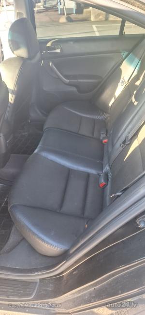Melns Honda Accord 2006 Tallina, ar dzinēja tilpumu 2.20 L un nobraukumu 311 tūkst. km par 2000 €, foto 15 vietnē AUTOMOTO.COM.LV