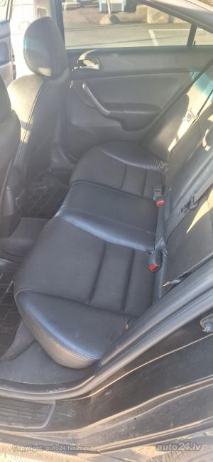 Melns Honda Accord 2006 Tallina, ar dzinēja tilpumu 2.20 L un nobraukumu 311 tūkst. km par 2000 €, foto 16 vietnē AUTOMOTO.COM.LV