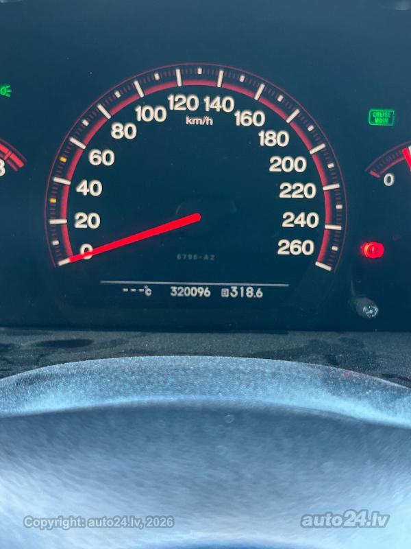 Melns Honda Accord 2006 Tallina, ar dzinēja tilpumu 2.40 L un nobraukumu 320 tūkst. km par 5000 €, foto 10 vietnē AUTOMOTO.COM.LV