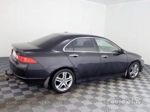 Melns Honda Accord 2007 Tallina, ar dzinēja tilpumu 2.00 L un nobraukumu 172 tūkst. km par 899 €, foto 4 vietnē AUTOMOTO.COM.LV
