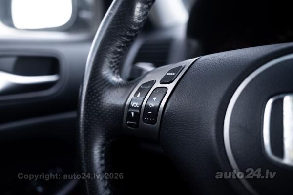 Melns Honda Accord 2007 Tallina, ar dzinēja tilpumu 2.00 L un nobraukumu 270 tūkst. km par 2399 €, foto 5 vietnē AUTOMOTO.COM.LV