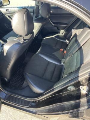 Melns Honda Accord 2007 Rīga, ar dzinēja tilpumu 2.00 L un nobraukumu 261 tūkst. km par 3495 €, foto 7 vietnē AUTOMOTO.COM.LV
