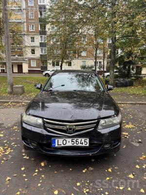 Melns Honda Accord 2007 Rīga, ar dzinēja tilpumu 2.00 L un nobraukumu 184 tūkst. km par 1200 €, foto  vietnē AUTOMOTO.COM.LV