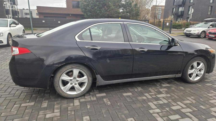 Melns Honda Accord 2008 Kauņa, ar dzinēja tilpumu 2.40 L un nobraukumu 267 tūkst. km par 3000 €, foto 21 vietnē AUTOMOTO.COM.LV