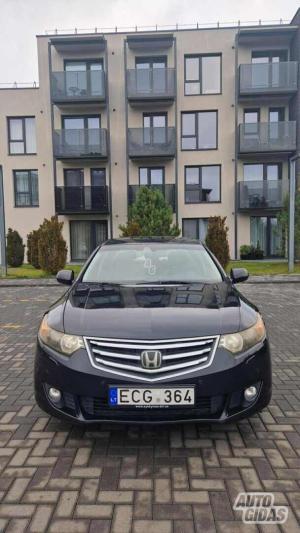 Melns Honda Accord 2008 Kauņa, ar dzinēja tilpumu 2.40 L un nobraukumu 267 tūkst. km par 3000 €, foto 27 vietnē AUTOMOTO.COM.LV