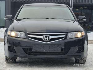 Melns Honda Accord 2008 Šauļi, ar dzinēja tilpumu 2.00 L un nobraukumu 190 tūkst. km par 3550 €, foto 2 vietnē AUTOMOTO.COM.LV